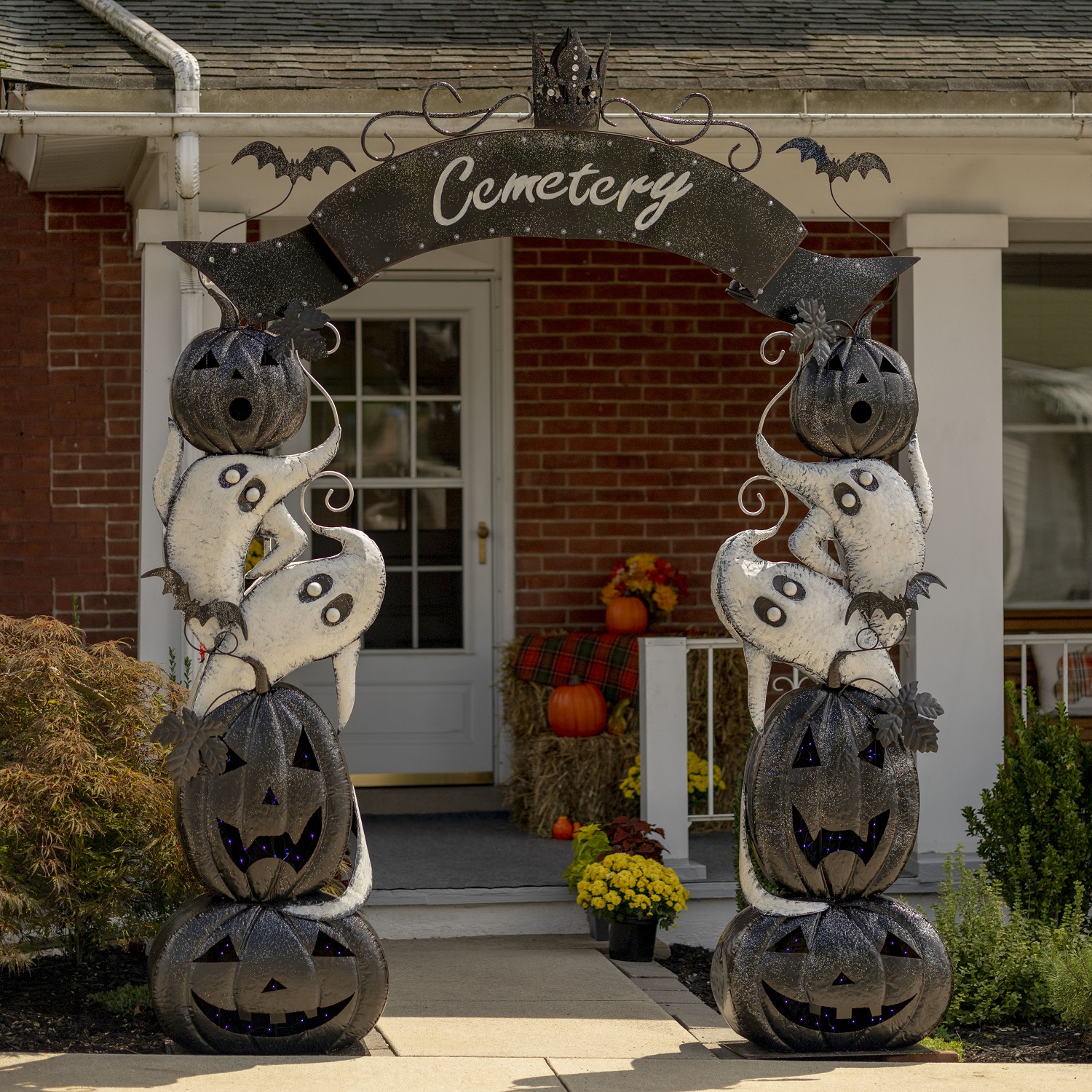 Large Halloween Cemetery Arch with LED Lights - Lesera