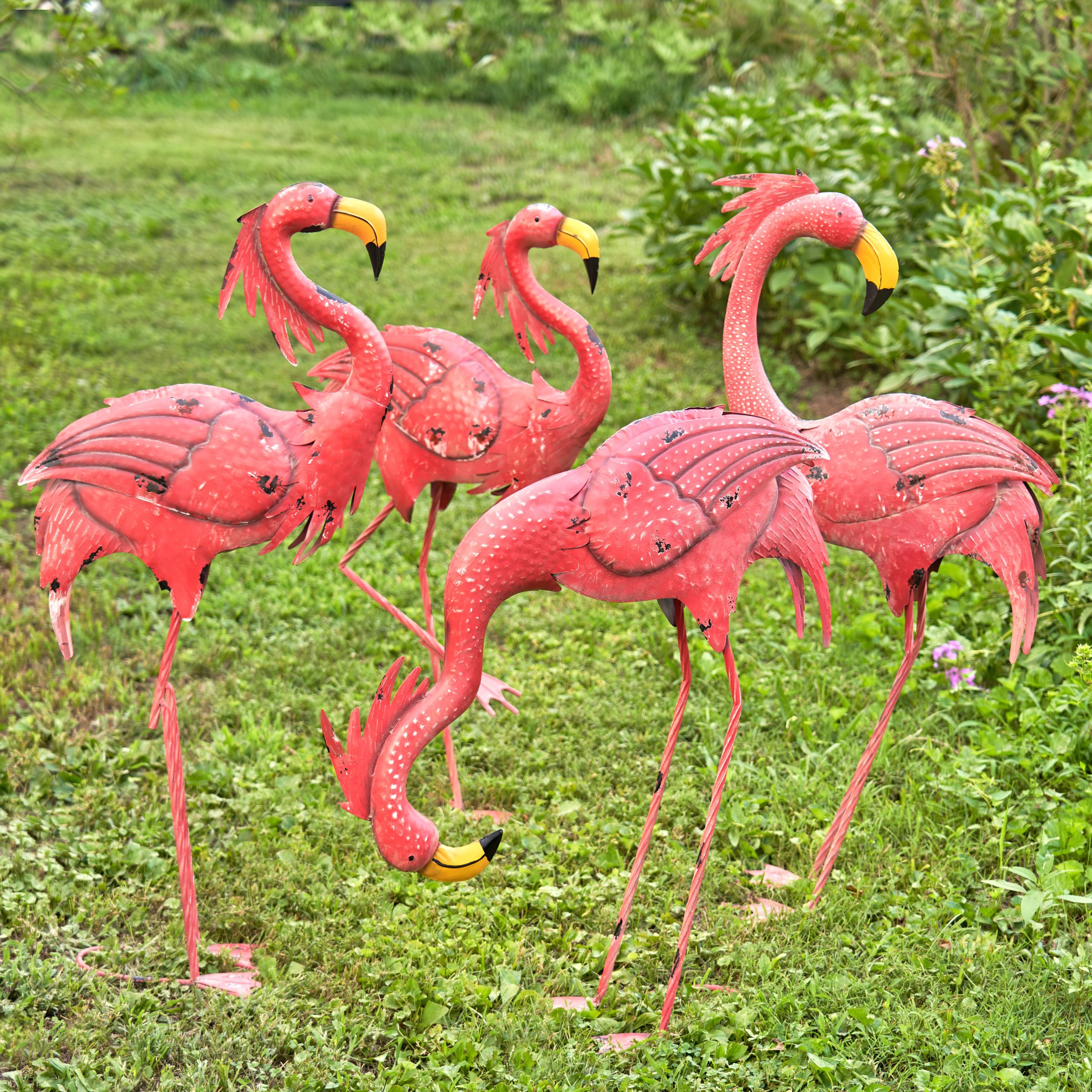 Set of 4 Bright Pink Iron Flamingos